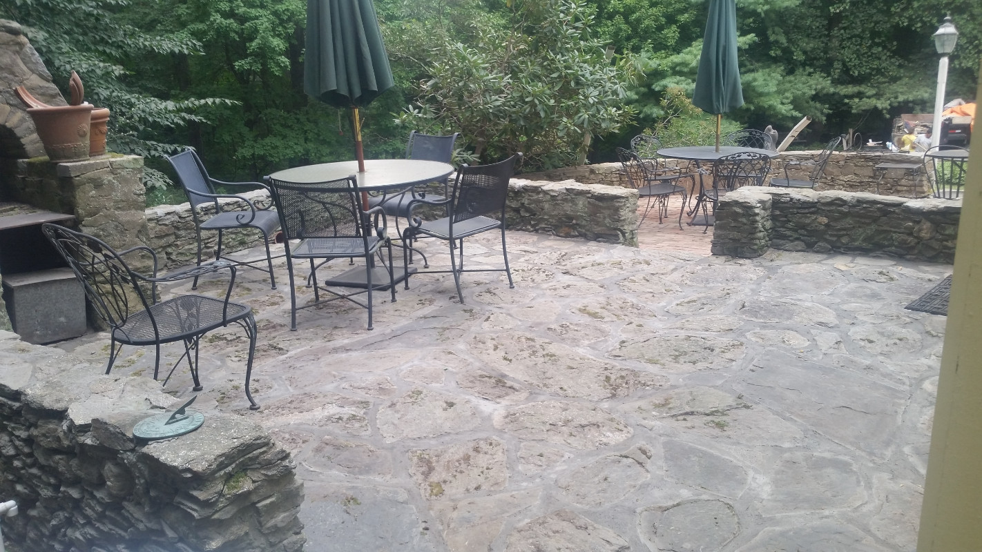 Fieldstone Patios | Ridgefield, CT | Craig & Son Creative Stonework