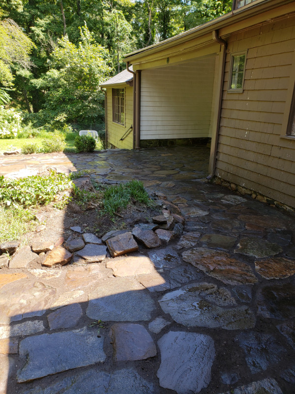 Fieldstone Patios | Ridgefield, CT | Craig & Son Creative Stonework