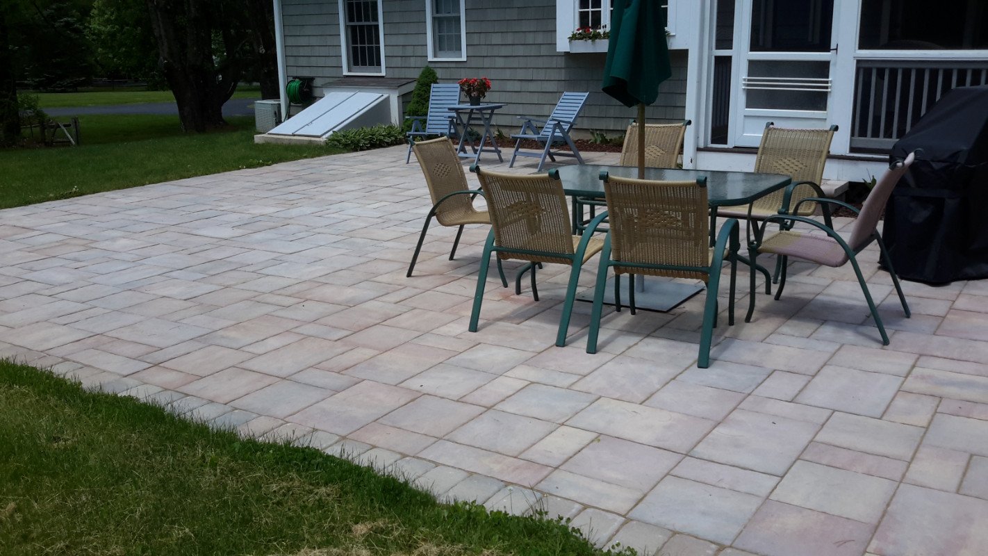 Flagstone Patios | Ridgefield, CT | Craig & Son Creative Stonework