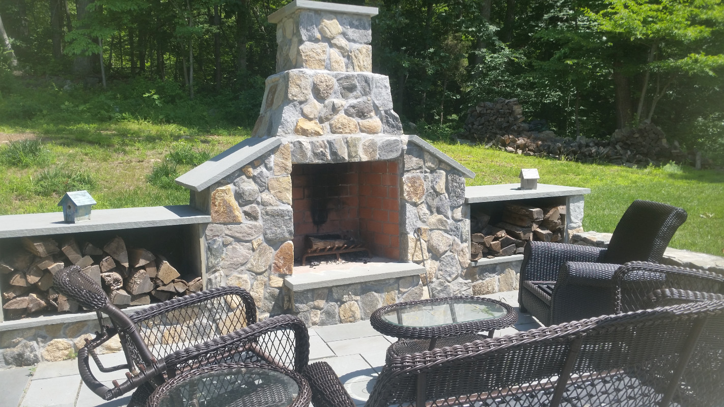 Outdoor Fireplaces | Ridgefield, CT | Craig & Son Creative Stonework